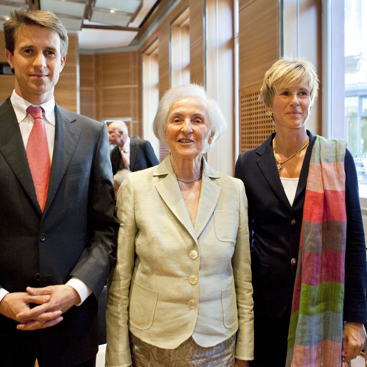 Ποια είναι η πλουσιότερη οικογένεια στην Γερμανία; - trikalaidees.gr ...